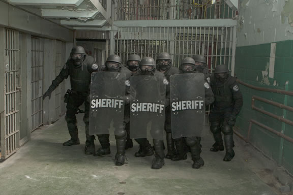 Police Armor - Body Armor in Corrections